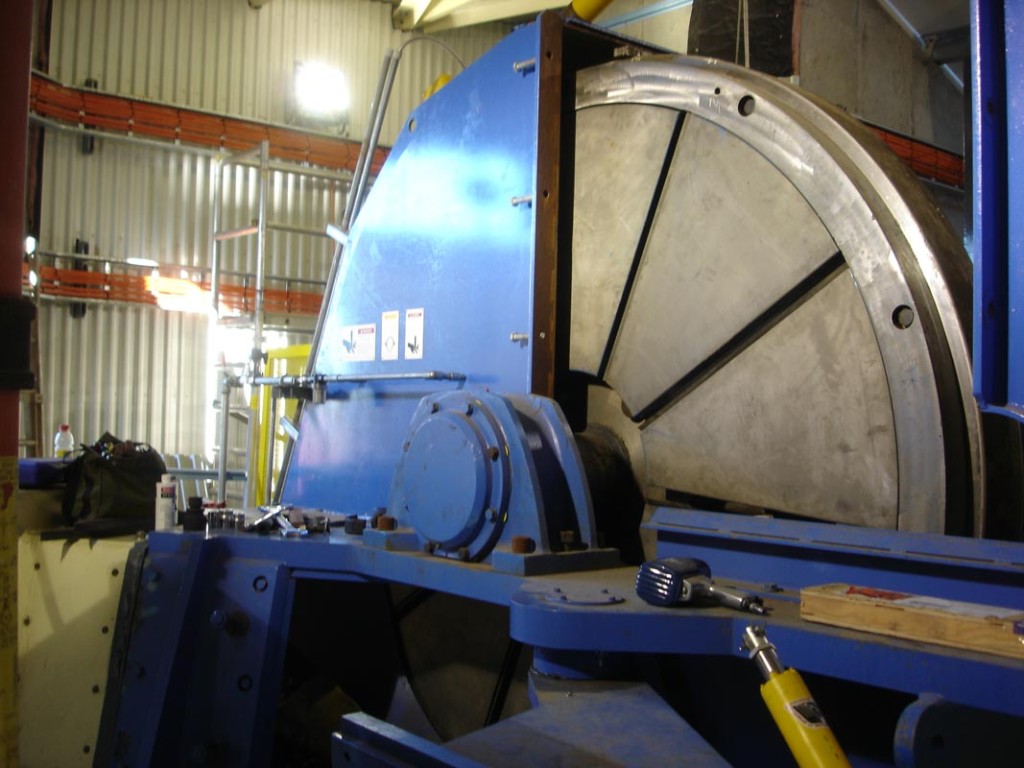 Whole Log Chippers (Consistent High Quality Wood Chips) | Acrowood